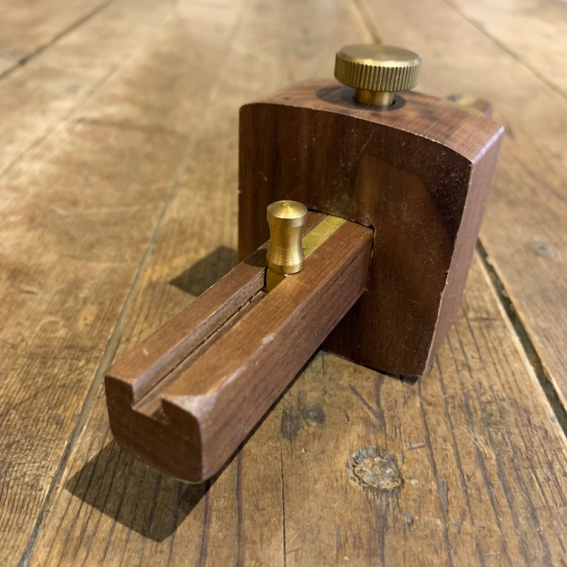 Trusquin en bois de rose