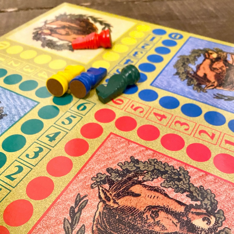 Set of 8 traditional games