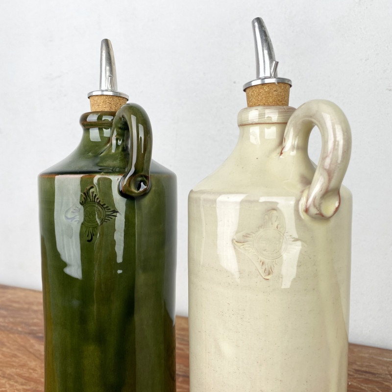 Provençal oil pot in ceramic 24 cm