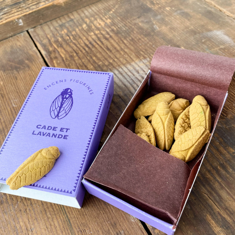 Incense figurines of cade