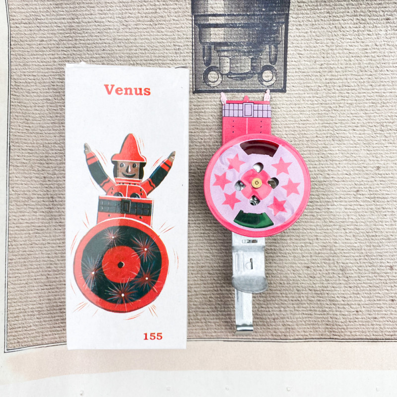 Sparkling robot wheel