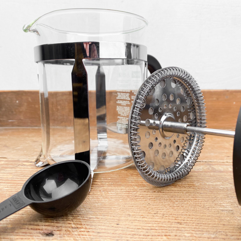 Piston coffee maker