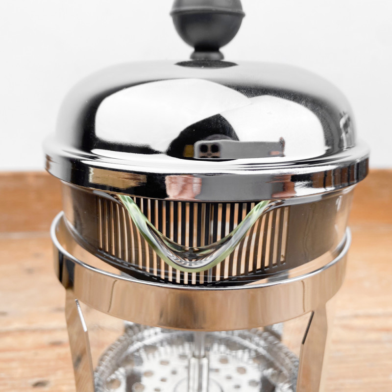 Piston coffee maker