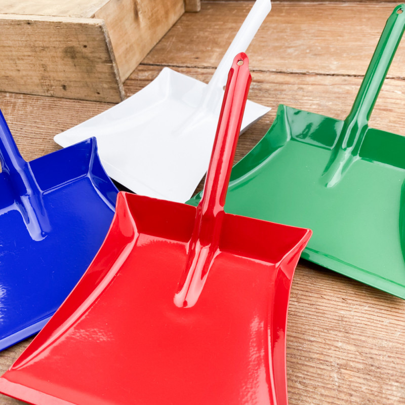 Metal shovel for children