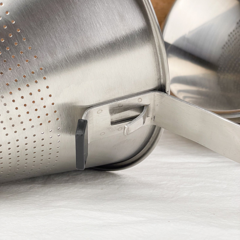 Chinois en inox De Buyer