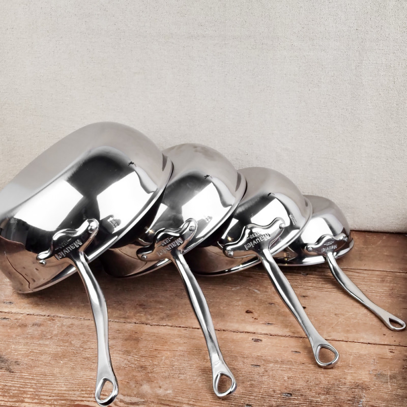 M'COOK Mauviel rounded flared saucepan