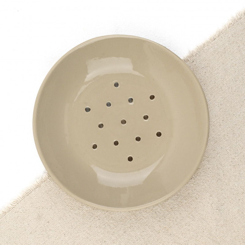 Natural stoneware drip plate