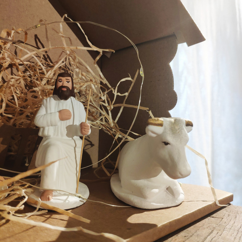 Nativity scene in clay