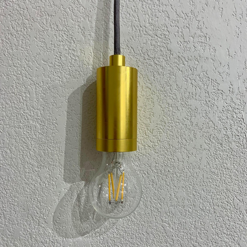 E27 cylindrical socket