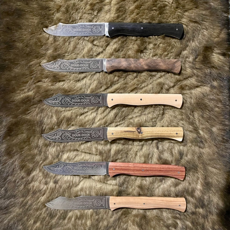 Coffret prestige de 6 couteaux Douk-Douk de table manche bois